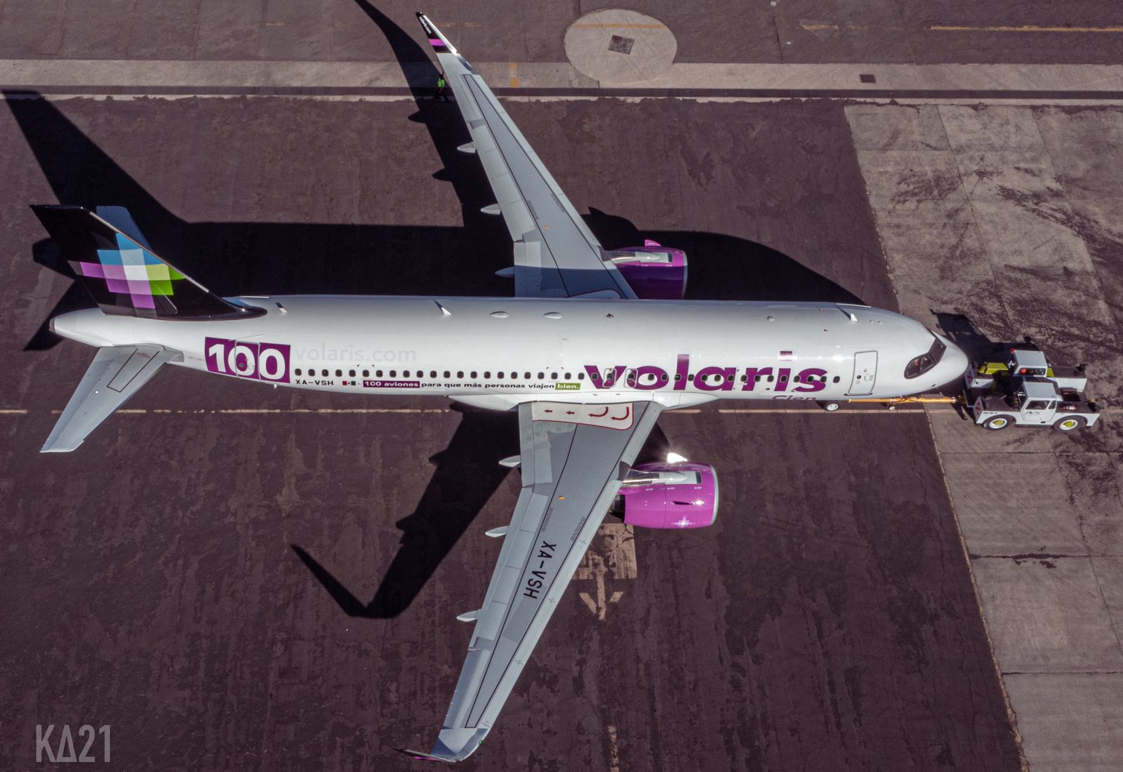 SMBC Aviation Capital :: SMBC Aviation Capital announces delivery of 100th aircraft to Volaris
